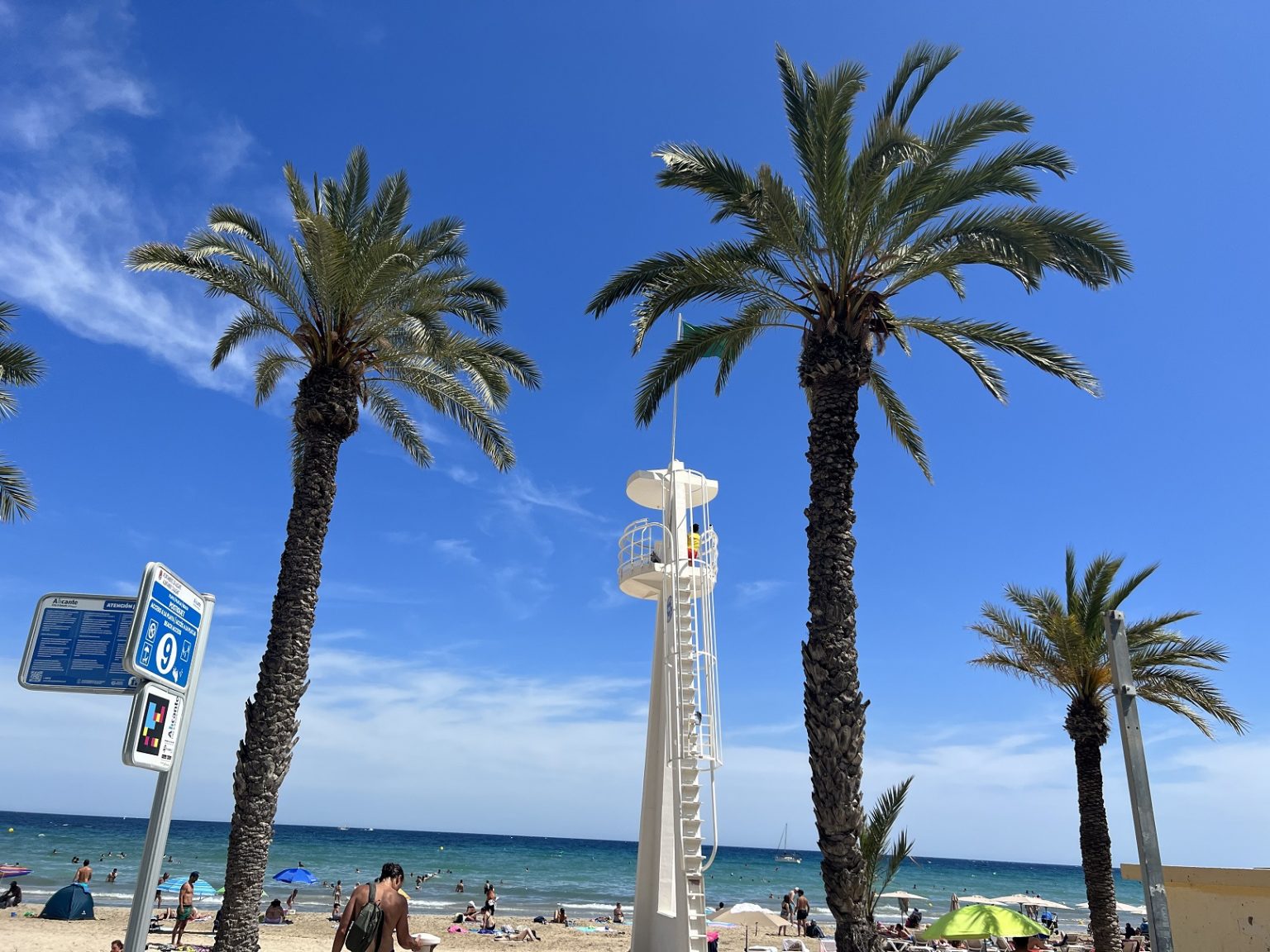 The Top 3 Beaches in Alicante City - This is Alicante